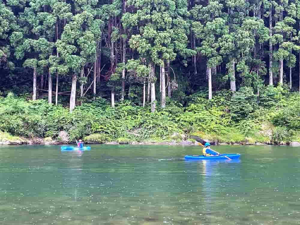 Challenge the canoeing experience in the clear stream "Kozagawa" in ...